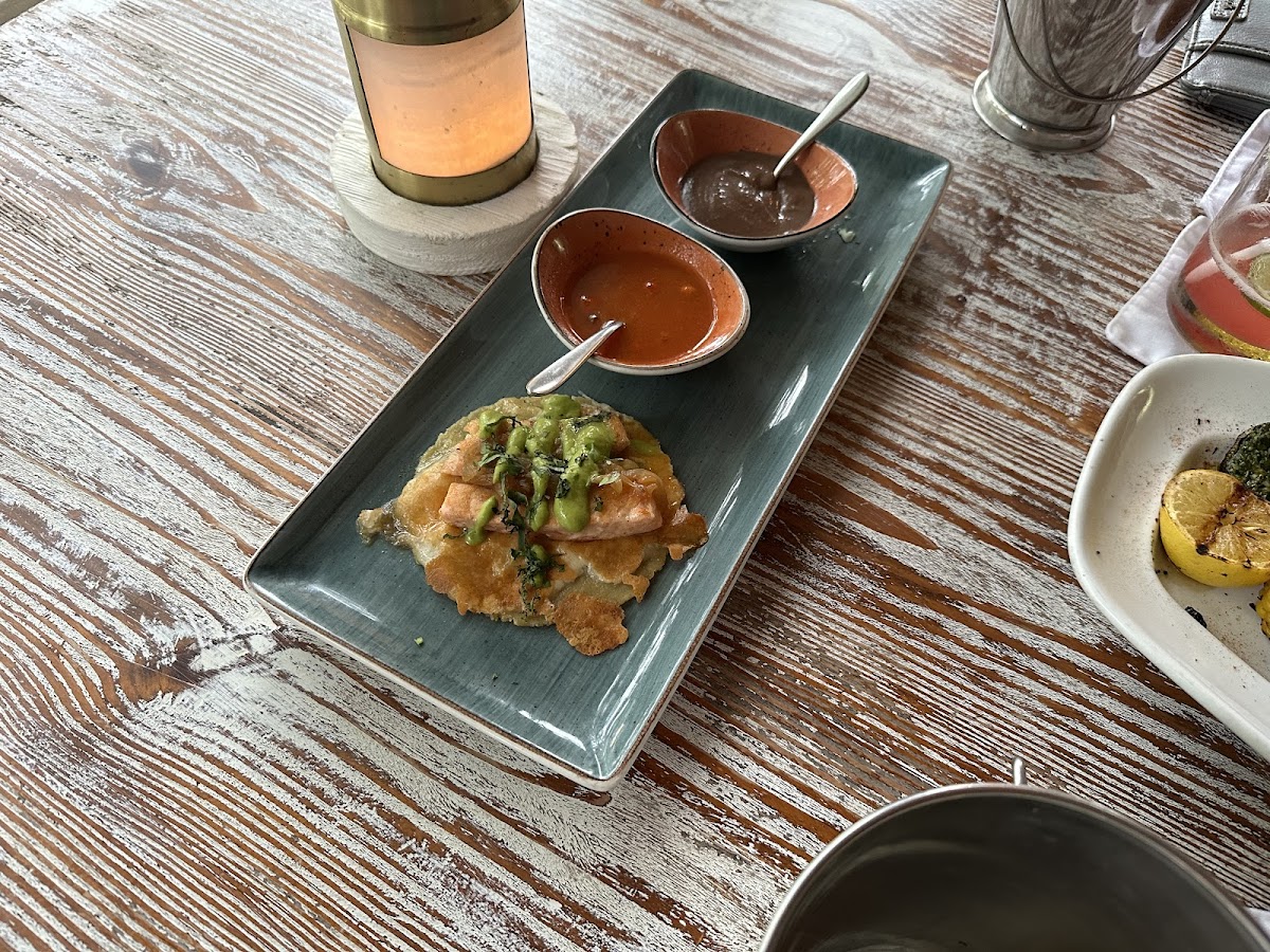 Fred's The Best Seafood In Cancun | Blvd. Kukulcan 14.5 Review