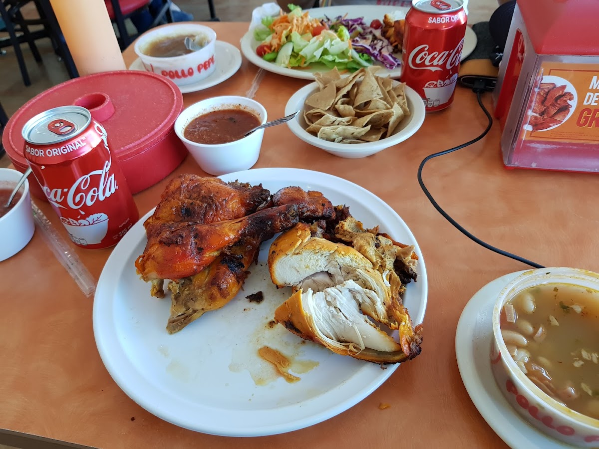 Pollo Pepe Chicken Restaurant | Av Himno Nacional 2100, San Luis Potosí