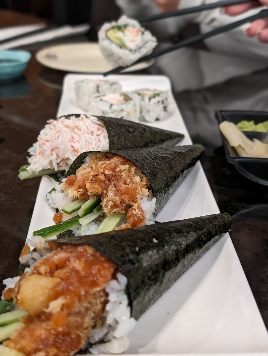 Sushi Ninja Calgary | Restaurant at 3820 Brentwood Rd NW #130